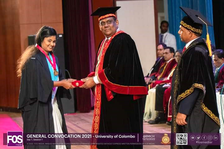 MM-Gold-1 | Sri Palee Campus